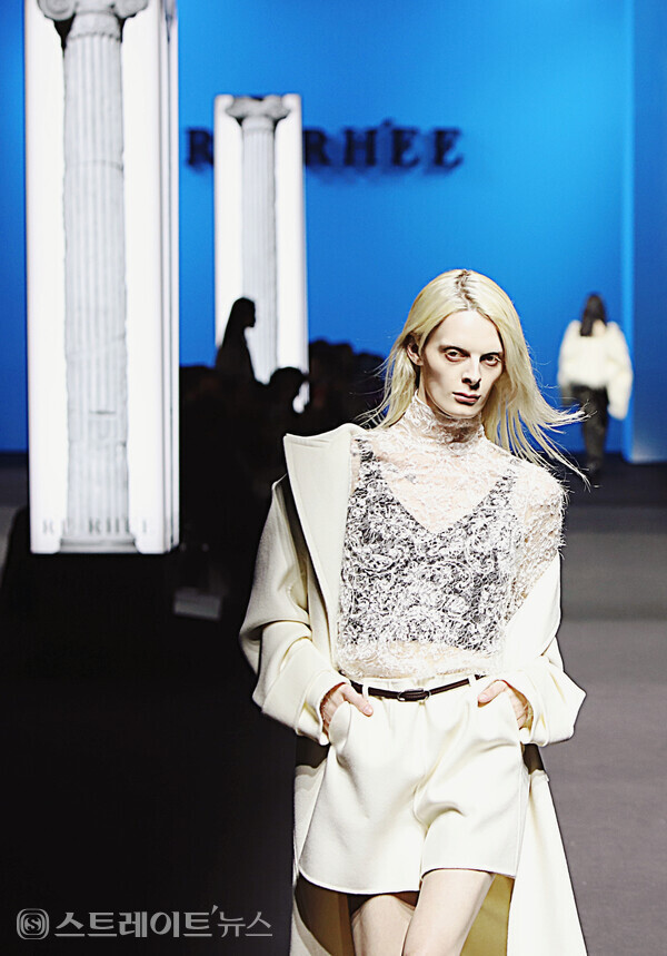 이준복 디자이너 ‘리이’, 2024 F/W 서울패션위크 참가…성공적인 첫 데뷔